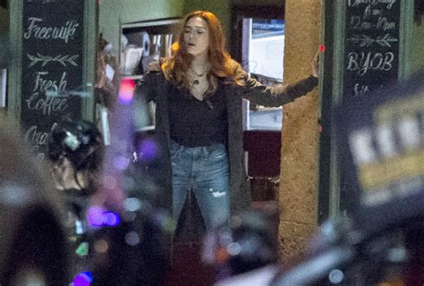 Elizabeth Olsen Picture 175 Avengers Infinity War Filming