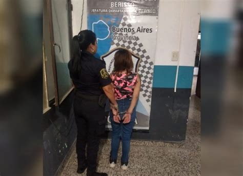 Detuvieron A Una Mujer Que Tenía Pedido De Captura