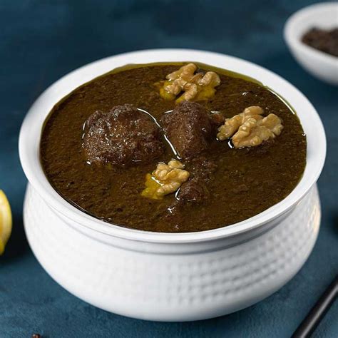 Fesenjoon فسنجون Chapter Food