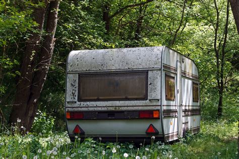 Understanding Oxidation Causes And Effects On Boats And Rvs Poliglow