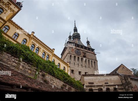 Sighisoara Clock Tower Turnul Cu Ceas During A Cloudy Fall Afternoon