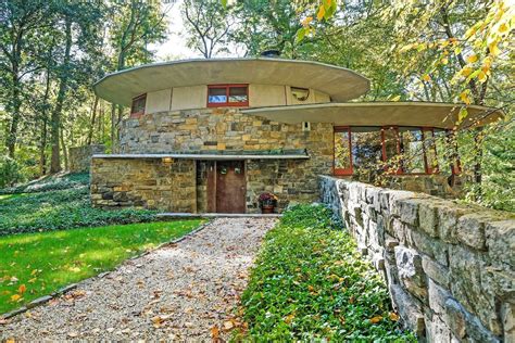 Organic Architecture Frank Lloyd Wright