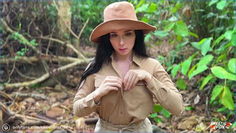 The Guide Sucked The Poison Out Of The Penis And Saved Her Life In