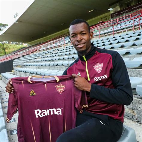 Lorenz Köhler Official 🤝 Vusi Sibiya Has Been Facebook