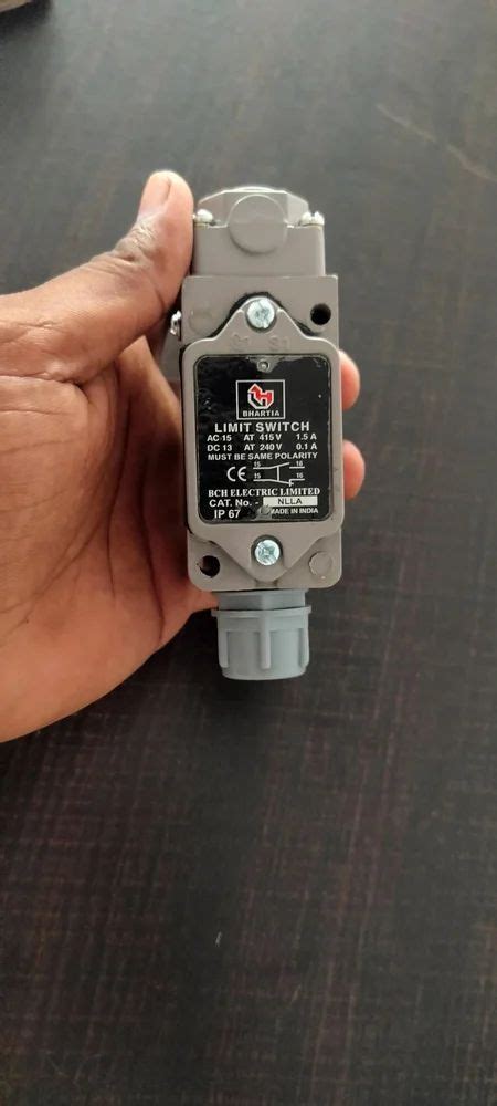 Nll1 Nlla Nll2 Bch Limit Switch 1no 1nc Screw Terminals At ₹ 950