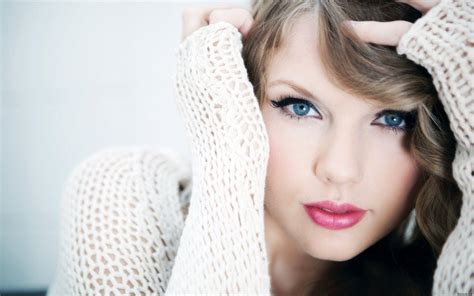 Cute Beauty Wallpapers Top Free Cute Beauty Backgrounds Wallpaperaccess