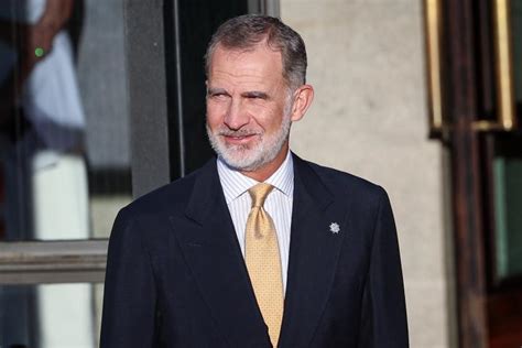 Felipe Vi Aparece Por Sorpresa En El Tajo Bajo Menú De 35 Euros Y Dos