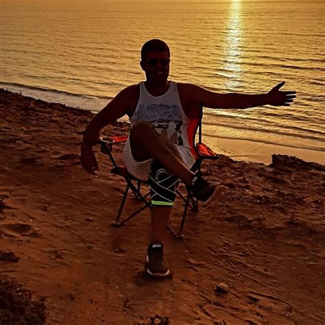 Adam El Alaoui Adamelaloui • Threads Say More