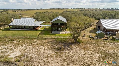 698 Hilbrich Rd Westhoff Tx 77994 Mls 598664 Zillow