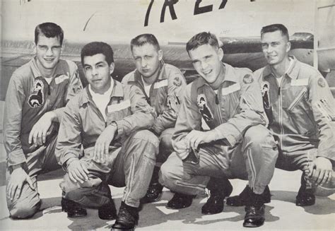 Blast From The Past 1960s Instructor Pilot Returns Donates