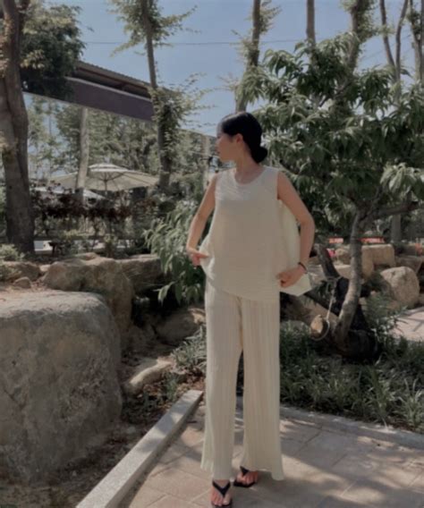 투피스🎈여름 주름 플리츠팬츠 플리츠나시 세트 투피스 데일리룩 휴양지룩 여름코디 바캉스룩 에이블리