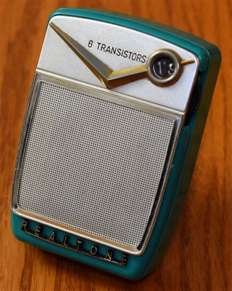 Vintage Realtone Constellation Transistor Radio Model Tr 8611 Am Band