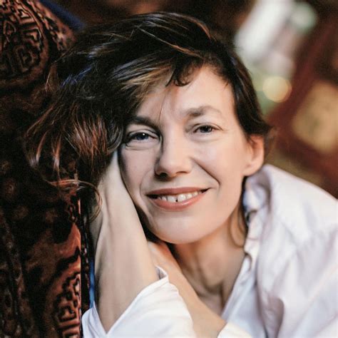 Jane Birkins Trauerfeier Tochter Charlotte Hält Herzzerreißende Rede