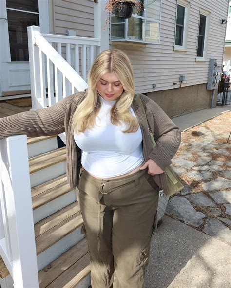 Izzy Nicholls Isabelnichollsnall • Instagram Photos And Videos