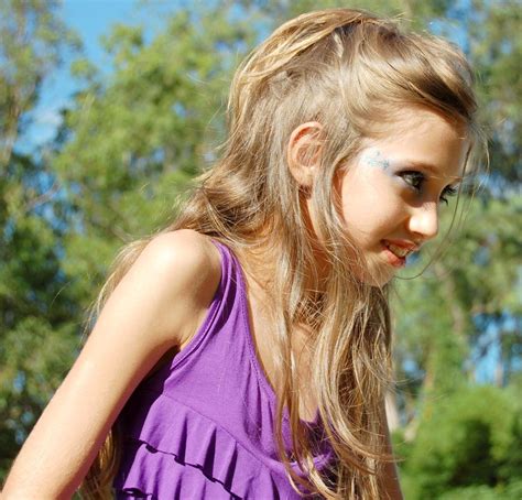 Beauty Full And Sexy Young Girl Alice Stone 4 International Girls