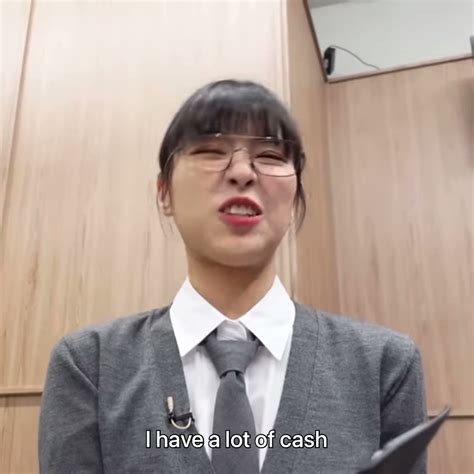 Itzy Reaction Memes On Twitter Itzy Ryujin I Have A Lot Of Cash Rich