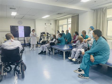 脑卒中后吞咽康复护理小讲堂