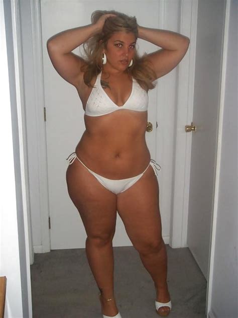 Curvy Chubby Girls In Bikinis 19 Immagini