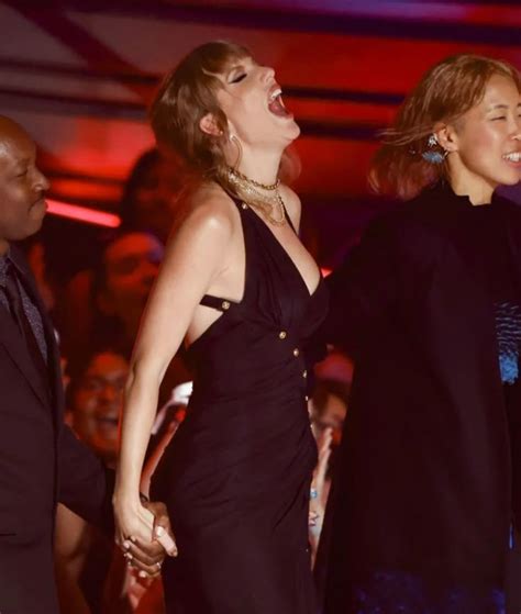 Taylpr Is Giving Bibble Long Live Taylor Swift Taylor Swift Pictures Taylor Swift New