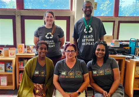 School Libraries A Labor Of Love At Cornerstone Cornerstone Schools