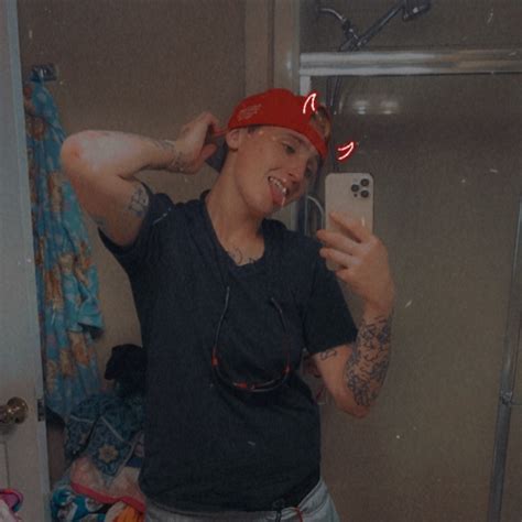 Brooke Benoit Unemployed Self Employed Linkedin