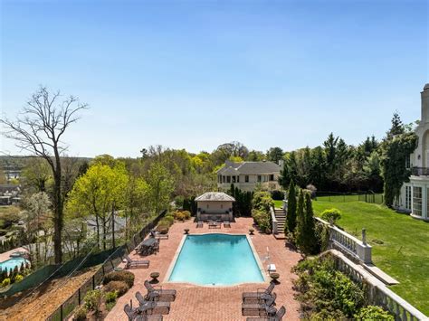 6b Blue Sea Ln Great Neck Ny 11024 [updated 9 30]