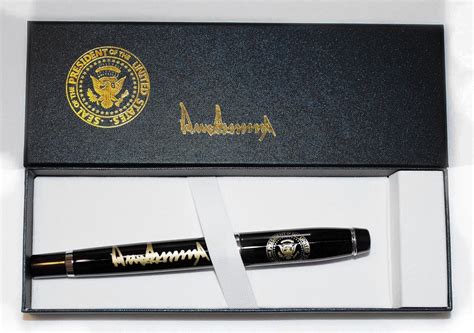 Official President Donald Trump Signature Presidential Pen