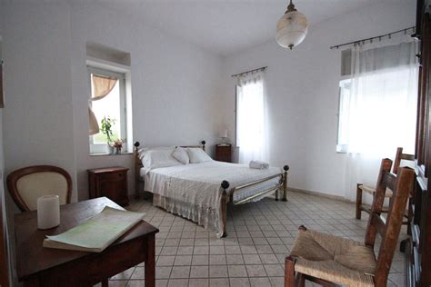 Salina Bandb Sabina Bandb Salina Bed And Breakfast Salina Isola Di Salina Eolie