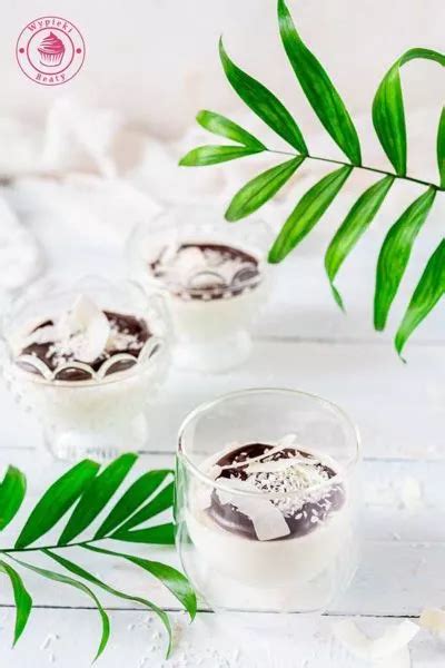 Mini Serniczki Bounty Na Zimno Przepis Wypieki Beaty Recipe Desserts Food Pudding