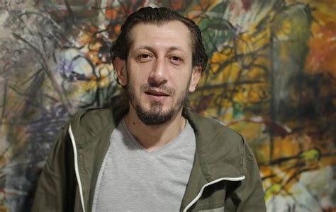 جوان تتر لا يمكن تجميل الحرب