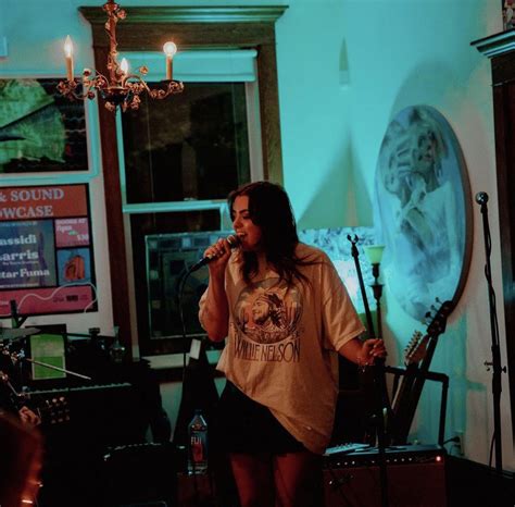 Cassidi Singer Songwriter And Producer Is On The Rise The Garnette Report