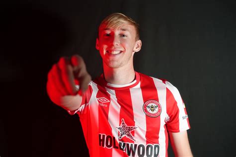 Maintaining The Standards Max Dickov Brentford Fc