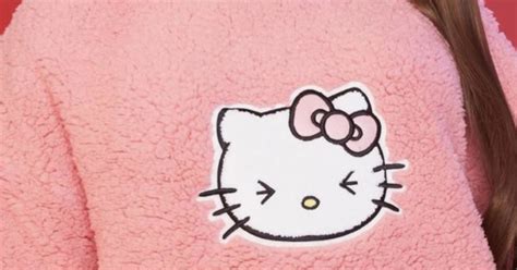 Do You Like This Hello Kitty Thing Girlsaskguys