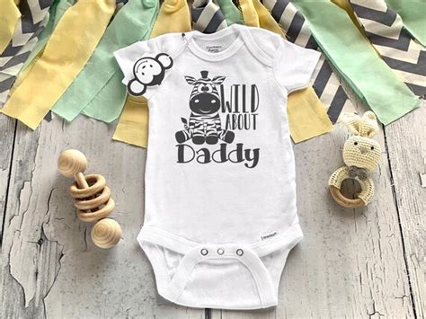 I Love Daddy Onesie Daddy Baby Onesie Daddy Loves Me Etsy