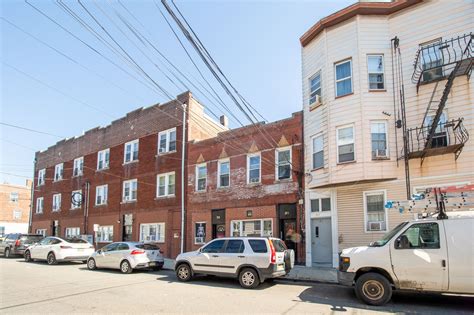 81 Center St Clifton Nj 07011 Loopnet