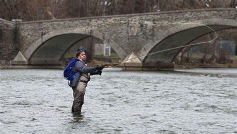 Fishing In Toronto Brings A Community Of Anglers Together