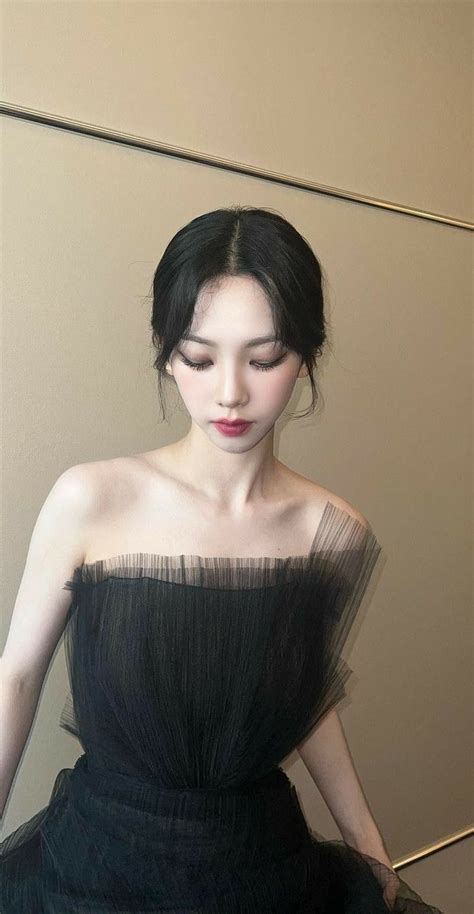 Aespa Karina Selebriti Orang Cantik Perempuan