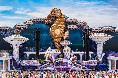 Tomorrowland 2018 Mainstage The Story Of Planaxis Tomorrowland