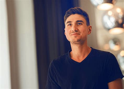 Nikolaus Deutsche Bank Careers