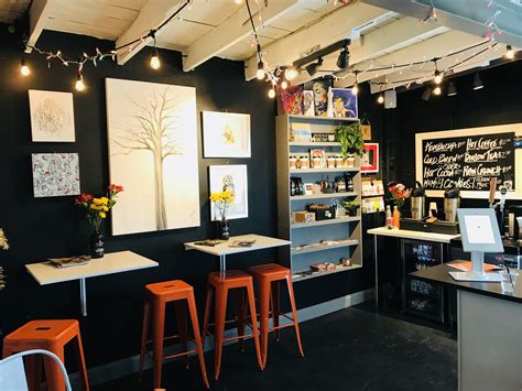 Mac Tabby — The Neighbors Cat