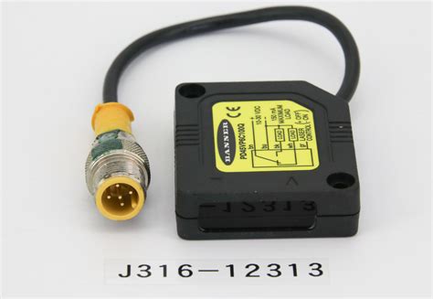 12313 Banner Convergent Laser Sensor Pd45vp6c100q J316gallery