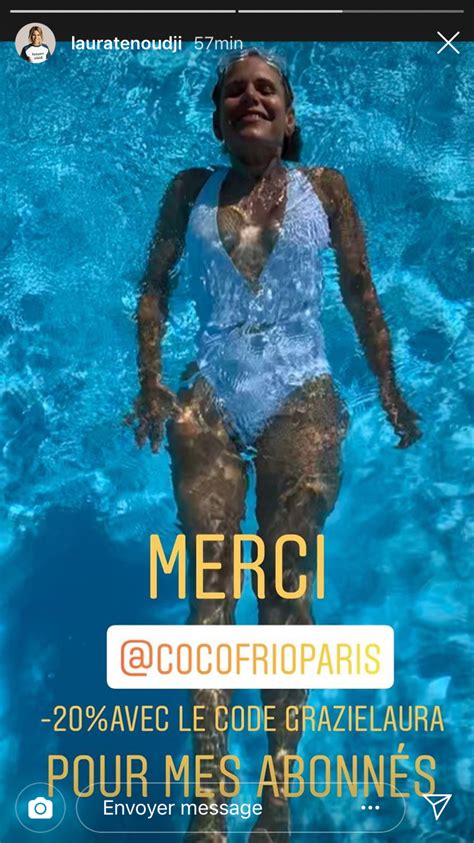 Photos Laura Tenoudji Canon Dans Un Maillot De Bain Blanc Au