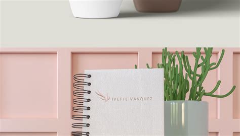 Branding Ivette Vásquez Aura Creativa