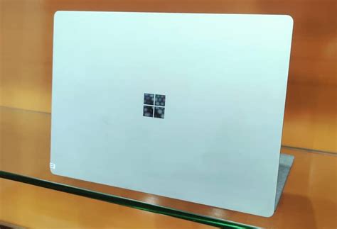 Microsoft Surface Core I7 8th Generation 16gb Ram 512gb Ssd 2k