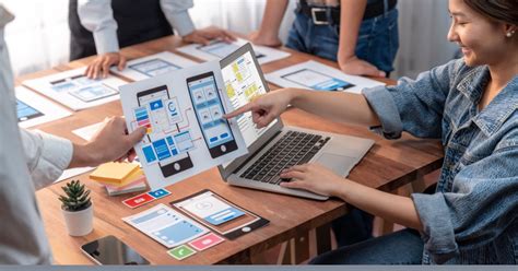 10 Major Differences Between Software Development And Mobile App
