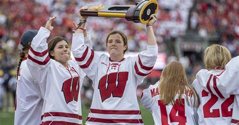 Wisconsin Badgers Womens Hockey First Half Of Their Schedule Announced On Friday Bucky S Th