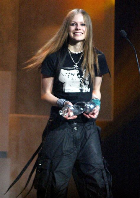 Avril Lavigne At Juno Awards In Ottawa 04052003 Ropa Moda Rockera