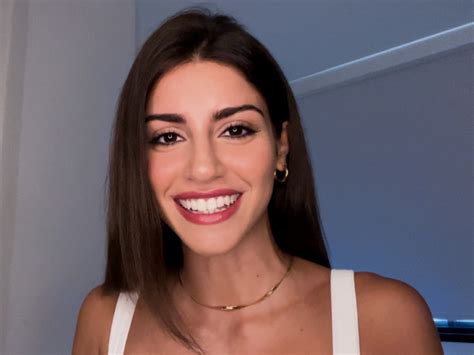 Isabela Souza Conheça A Protagonista Da Série Bia Angola