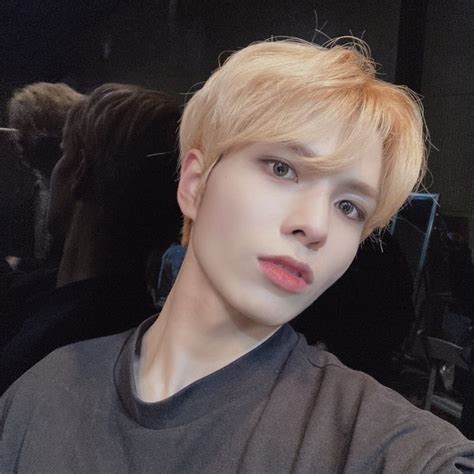 Pin By Adry On ☆ Elast ☆ Elast Yejun E Last Entertainment E