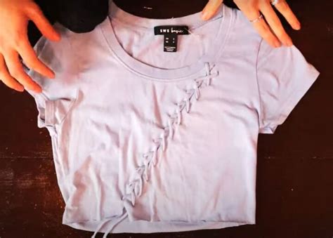 No Sew Ideas How To Diy 6 Cute Crop Tops From T Shirts Upstyle